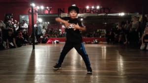 Print Quiz: Les pronoms relatifs QUI / QUE (fle)