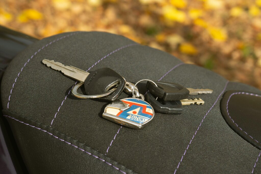 Unscramble Letters: ybmby